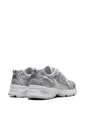 NEW BALANCE 530 Sneakers - Silver