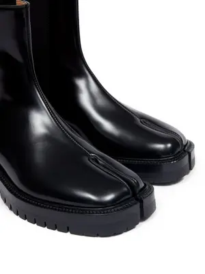 MAISON MARGIELA Tabi Leather Chelsea Boots