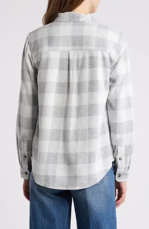 BEACHLUNCHLOUNGE Sally Plaid Shacket - Lt Grey Cream