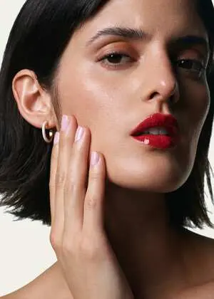 U BEAUTY Shanghai Plasma Lip Compound - One-color