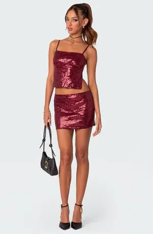 EDIKTED Cosmo Sequin Crop Top - Bordeaux