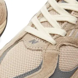 NEW BALANCE U9060eeg Sneakers