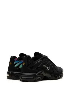 Nike Air Max Plus Sneakers