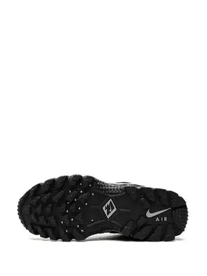 Nike Air Humara Sneakers