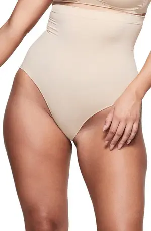 SKIMS Seamless Sculpt High Waist Briefs - Clay