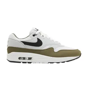 Nike Max 1 Sneakers