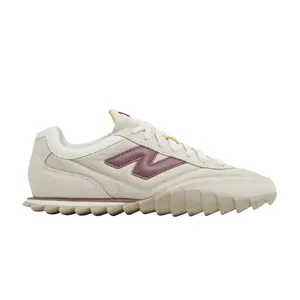 NEW BALANCE Rc30 Sneakers - Cream