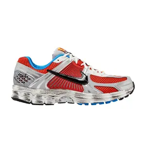 Nike Air Zoom Vomero Sneakers - Red