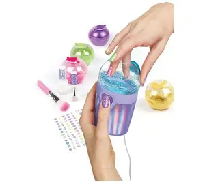 MAKE IT REAL Party Nails Glitter Nail Studio