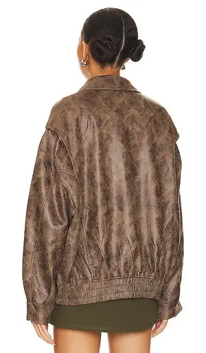 Lioness Kenny Bomber - Chocolate