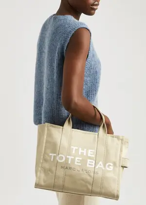 Marc Jacobs The Tote Medium Bag - Beige