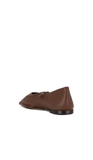 ALOHAS Sway Flat With Tie Fastening - Chestnut Brown