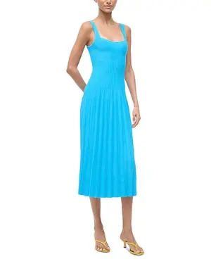Leisure Midi Dresses