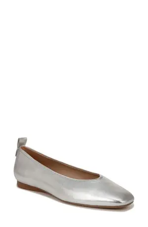 27 EDIT NATURALIZER Carla Flat - Silver Leather