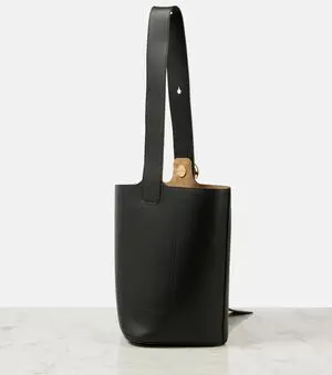 Loewe Pebble Medium Leather Bucket Bag - Black