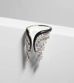 KAMYEN 18kt White Gold Marquise Diamond Ring