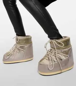 Moon Boot Icon Low Glance Satin Snow Boots - Gold