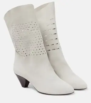 Almond Toe Mid-Heel Boots