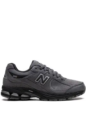 NEW BALANCE 2002r Leather Sneakers - Grey