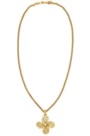 Chanel Cc Swirl Cross Pendant Necklace - Gold