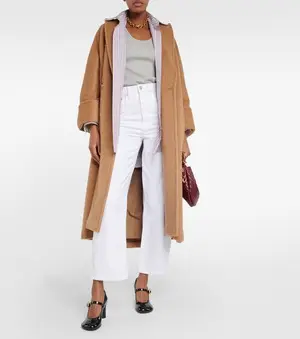 FRAME Long Barrel High-rise Jeans