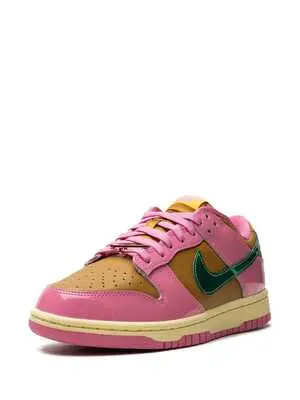 Nike Dunk Low Parris Goebel Sneakers - Pink