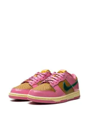 Nike Dunk Low Parris Goebel Sneakers - Pink