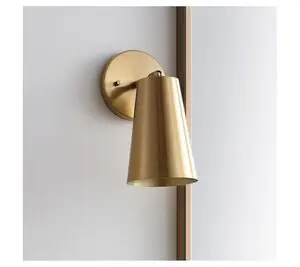 SAFAVIEH Leonardo Wall Sconce - One-color