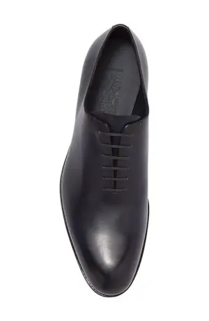FERRAGAMO Angiolo Wholecut Shoe