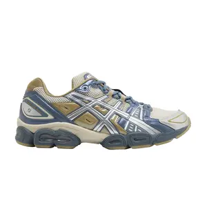 Asics Gel Nimbus Sneakers - Cream