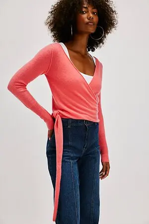 Free People Cashmere Reversible Wrap Sweater - Calypso Coral