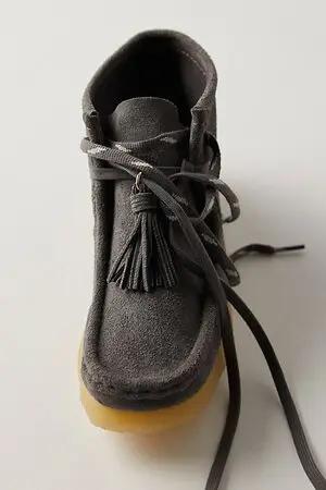 Clarks Wallabee Suede Boots Grey/blue Suede