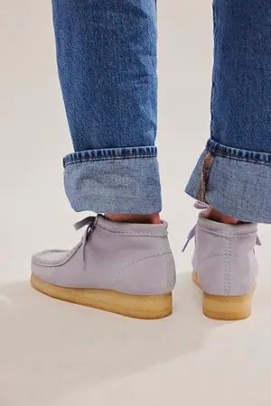 Clarks Wallabee Suede Boots - Maple Suede
