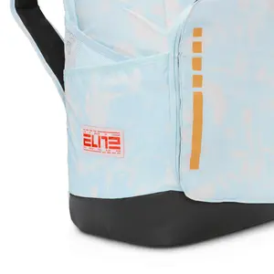 35 l travel backpack Nomatic 35L McKinnon Camera Pack