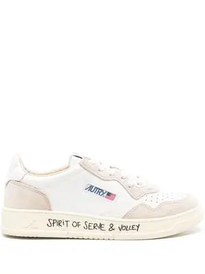 AUTRY Medalist Low Leather Sneakers - White