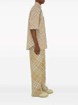 Burberry Checkered Short-sleeved Button-down Shirt - Neutrals