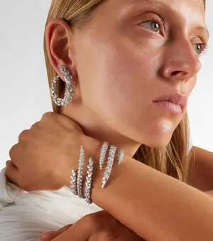 Yeprem 18kt White Gold Diamond Bangle