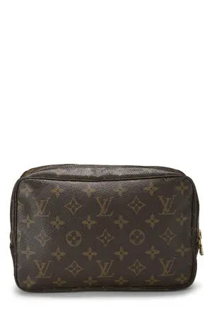 LOUIS VUITTON Monogram Canvas Truth Toiletry 23