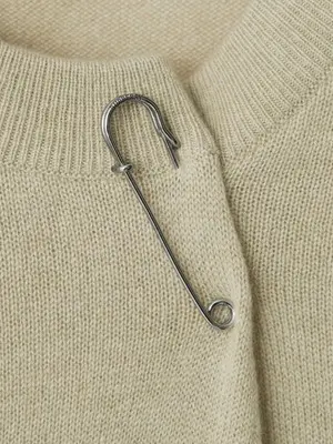 Burberry Cashmere Jumper With Paperclip Detail - Neutrals