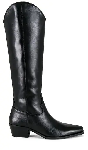 Feners Ever-y Day Boot In Black