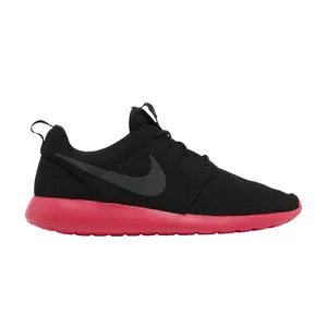 Nike Roshe One Sneakers