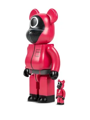 MEDICOM TOY X Squid Game Guard Circle Be@rbrick 100% And 400% Figure Set - Pink