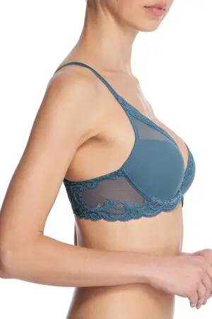 Natori Feathers Contour Plunge Bra