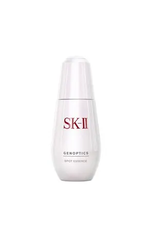 SK-II Genoptics Spot Essence Serum - Red