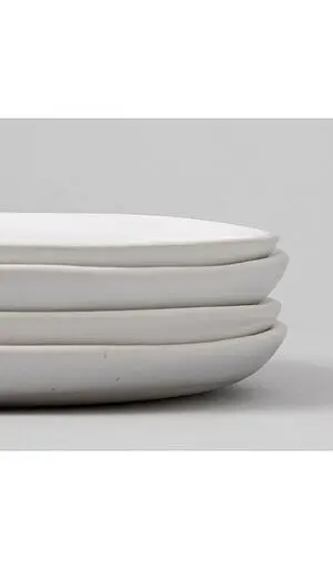 FABLE The Dessert Plates Set Of 4 In White - Speckled White