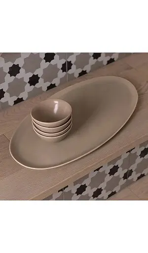 FABLE The Oval Serving Platter In Taupe - Desert Taupe