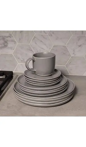 FABLE The Dinner Plates Set Of 4 In Grey - Dove Grey