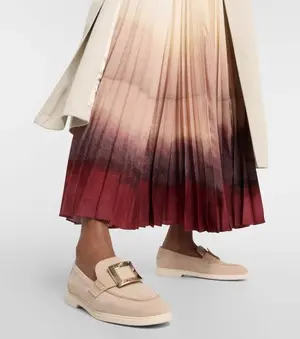 ROGER VIVIER Summer Suede Loafers - Neutrals