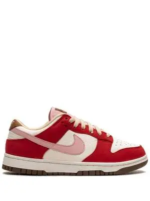 Nike Dunk Low Sneakers