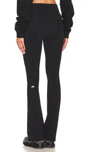 Alo Yoga Airbrush High Waist Bootcut Legging - Black | Editorialist